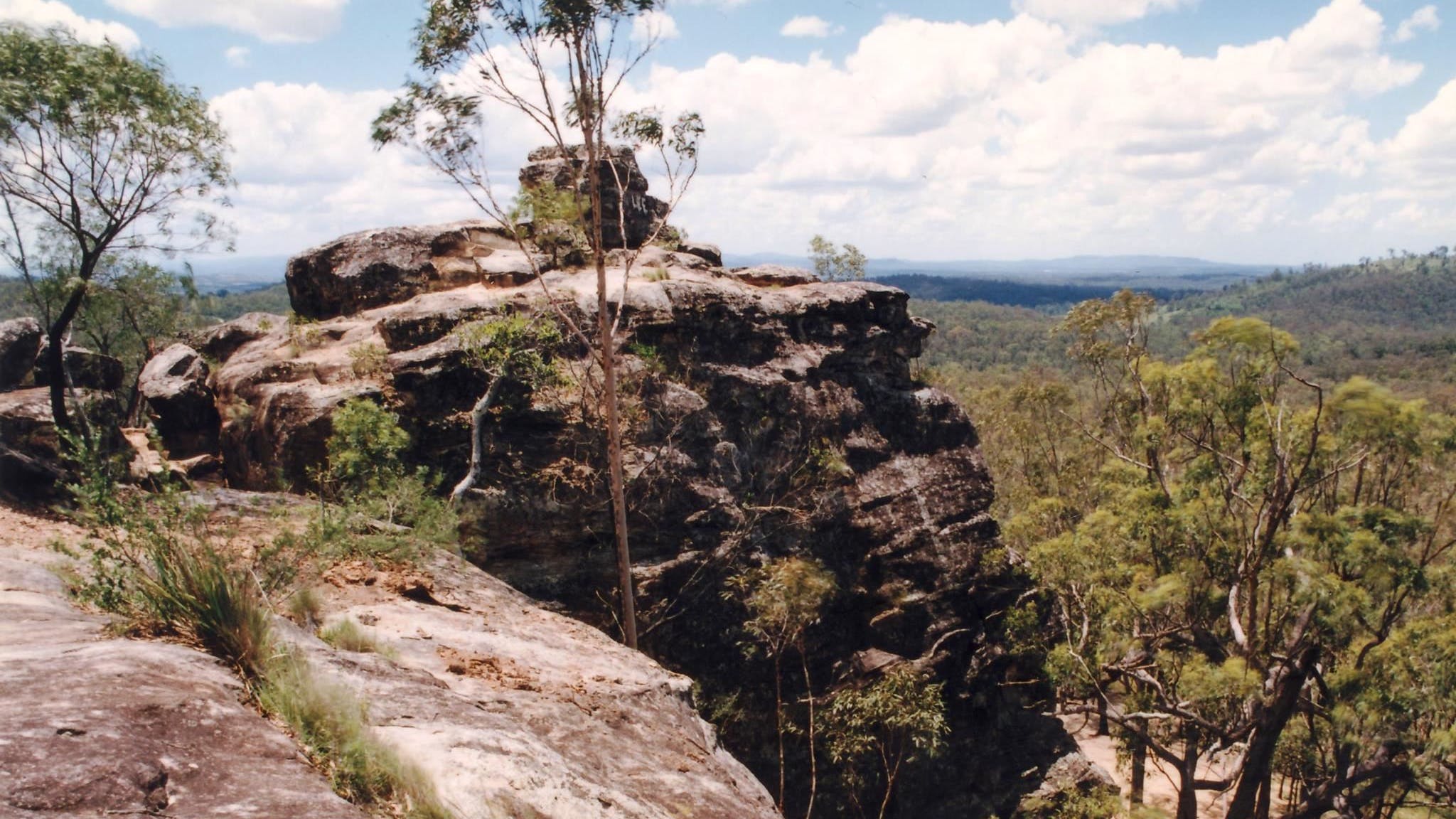 White Rock - Spring Mountain Conservation Estate – Discover Ipswich